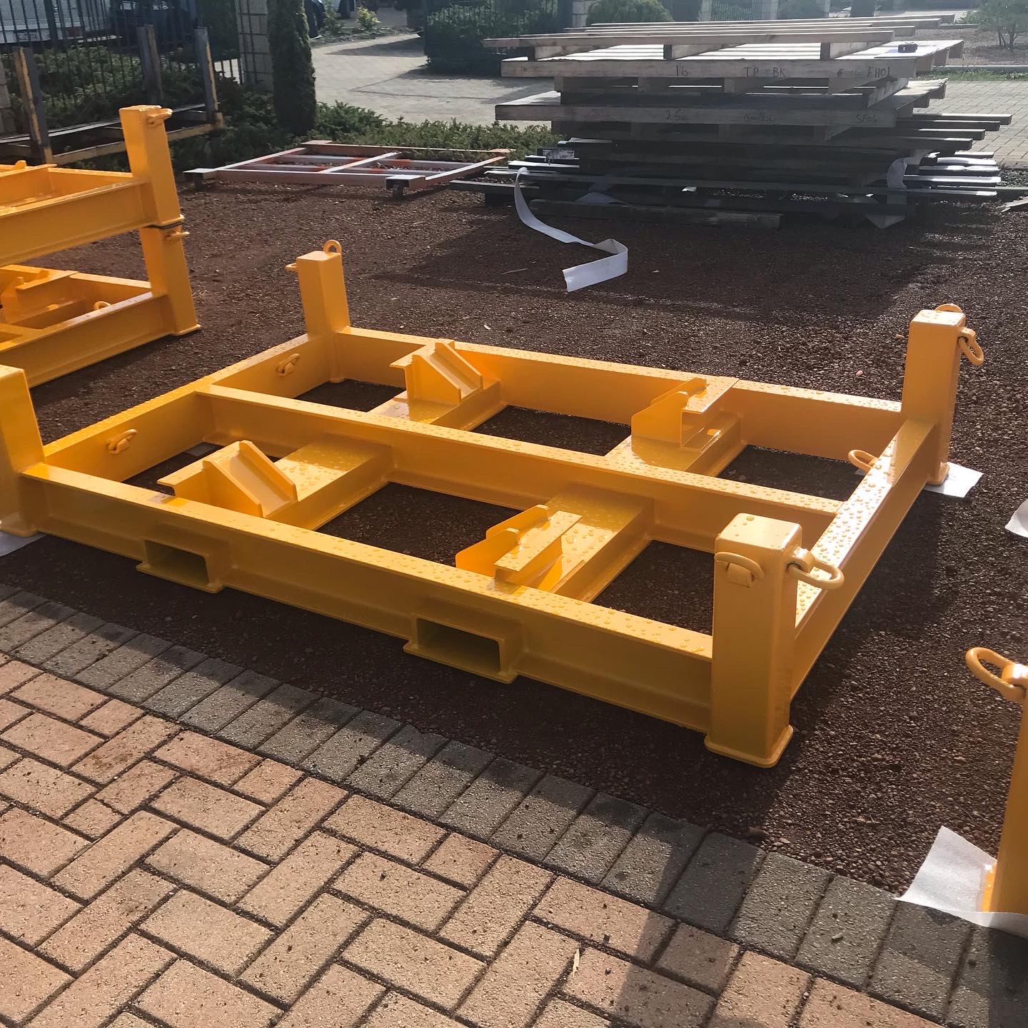 Transport Frames